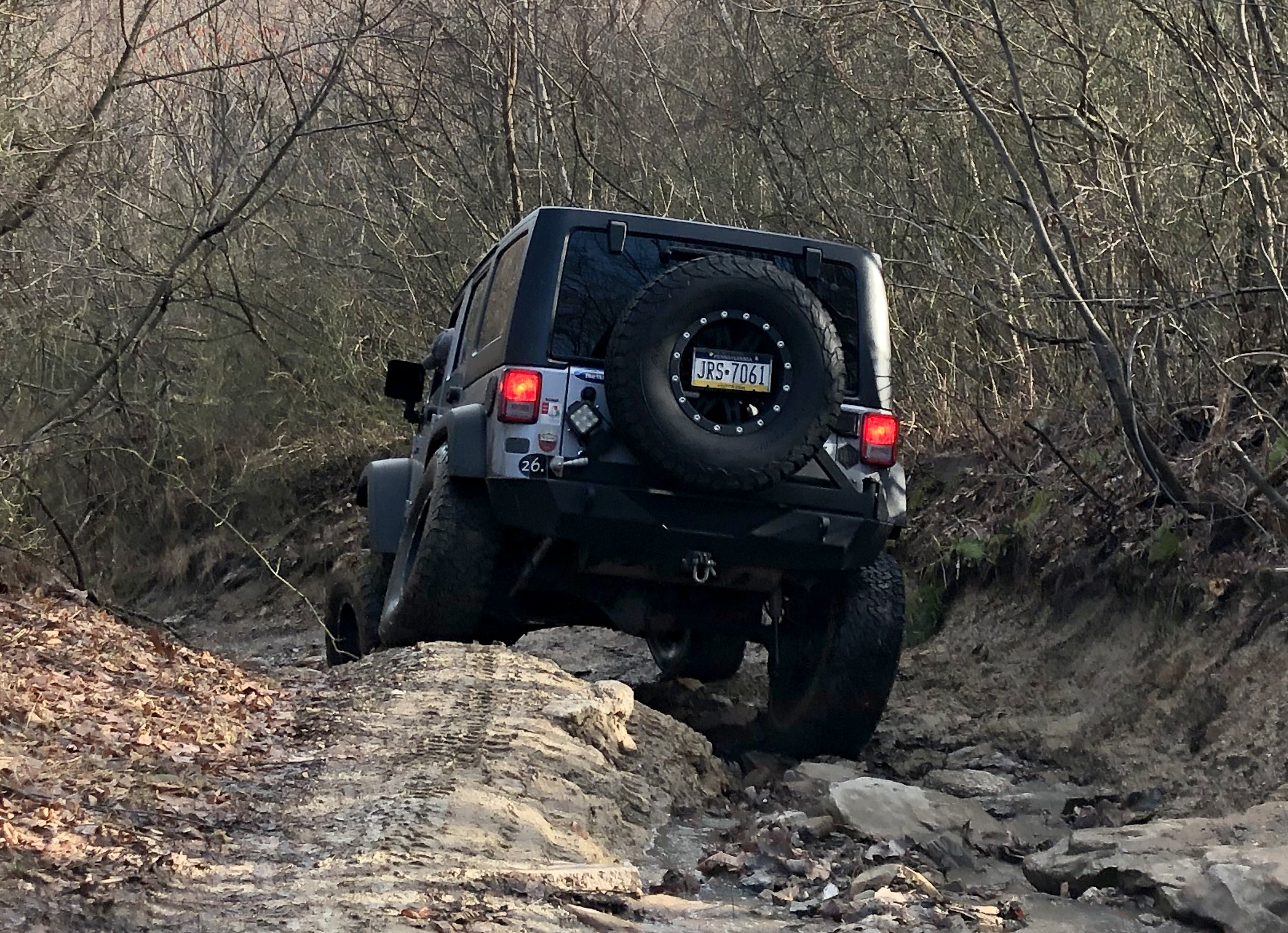 How do I use a Recovery Strap? | Offroaders.com