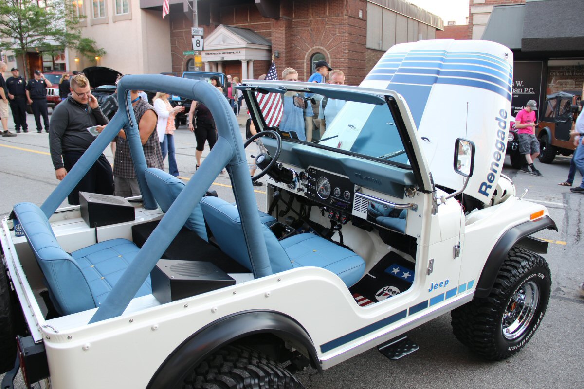 Jeep-a-Split Jeep – Willys Overland Implements | Offroaders.com