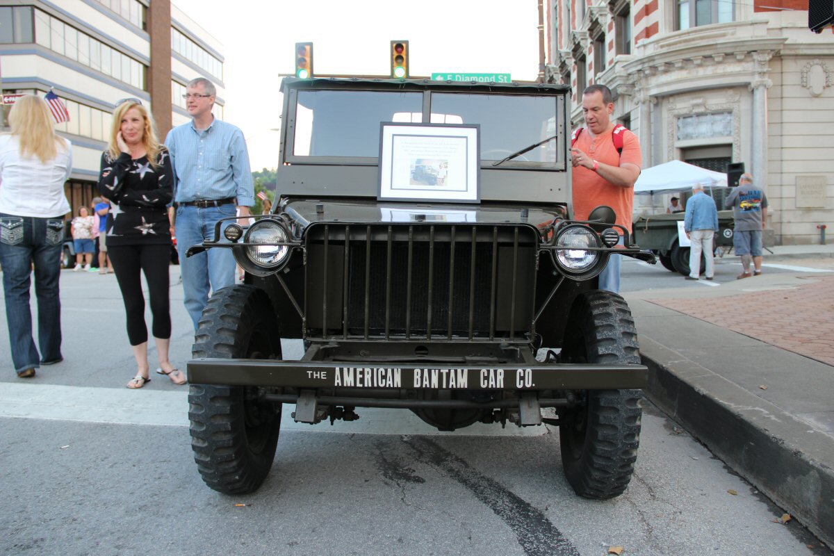 Jeep-a-Split Jeep – Willys Overland Implements | Offroaders.com